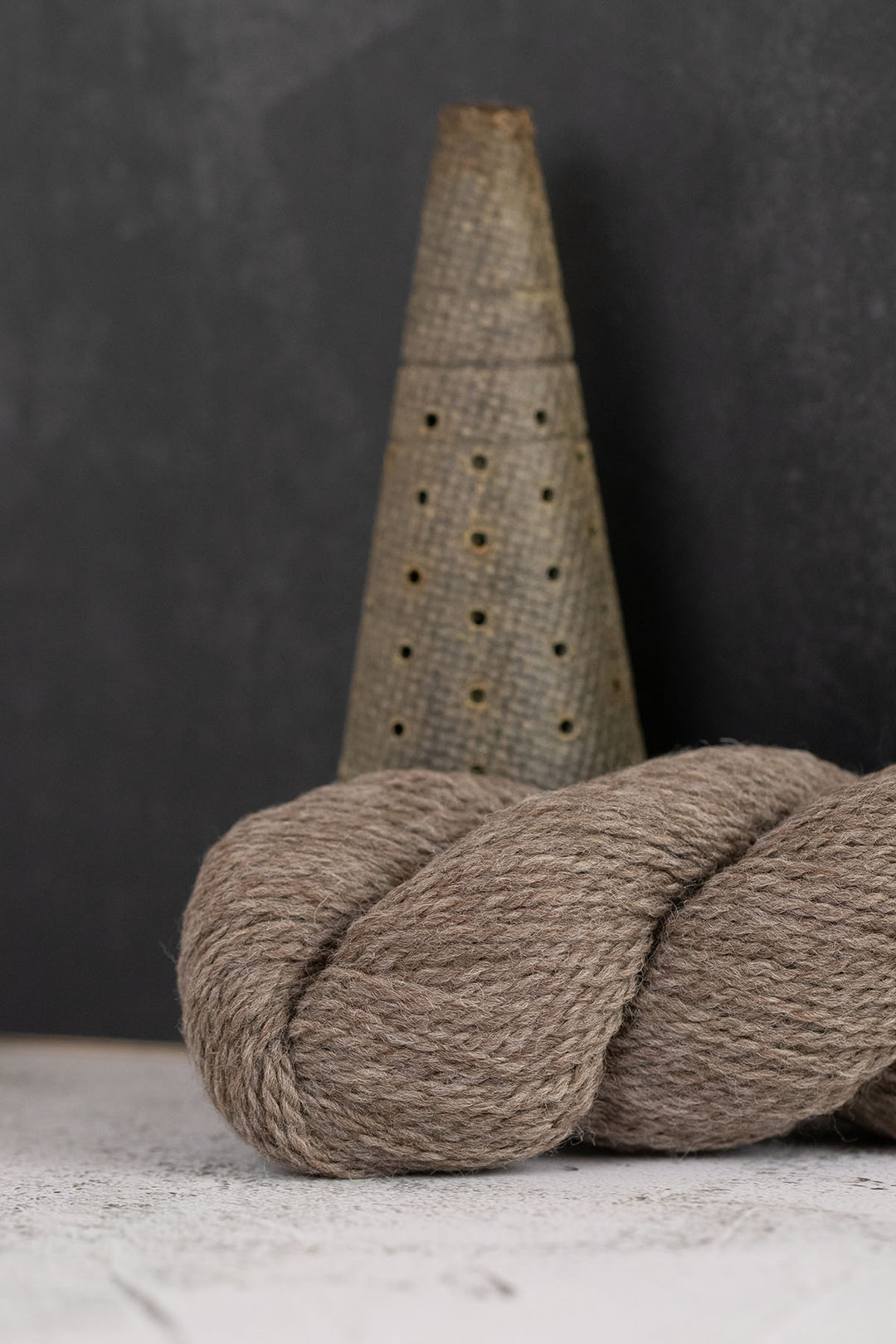 Cascade 220 Sport Walnut Heather – House of Cloth